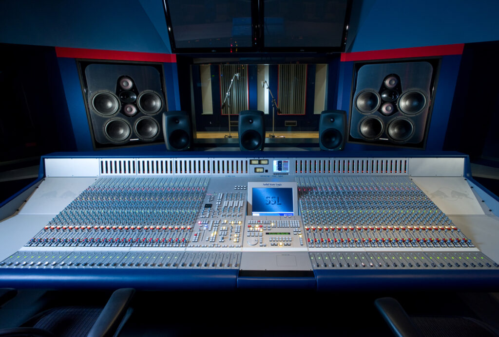 - Studio Design Group